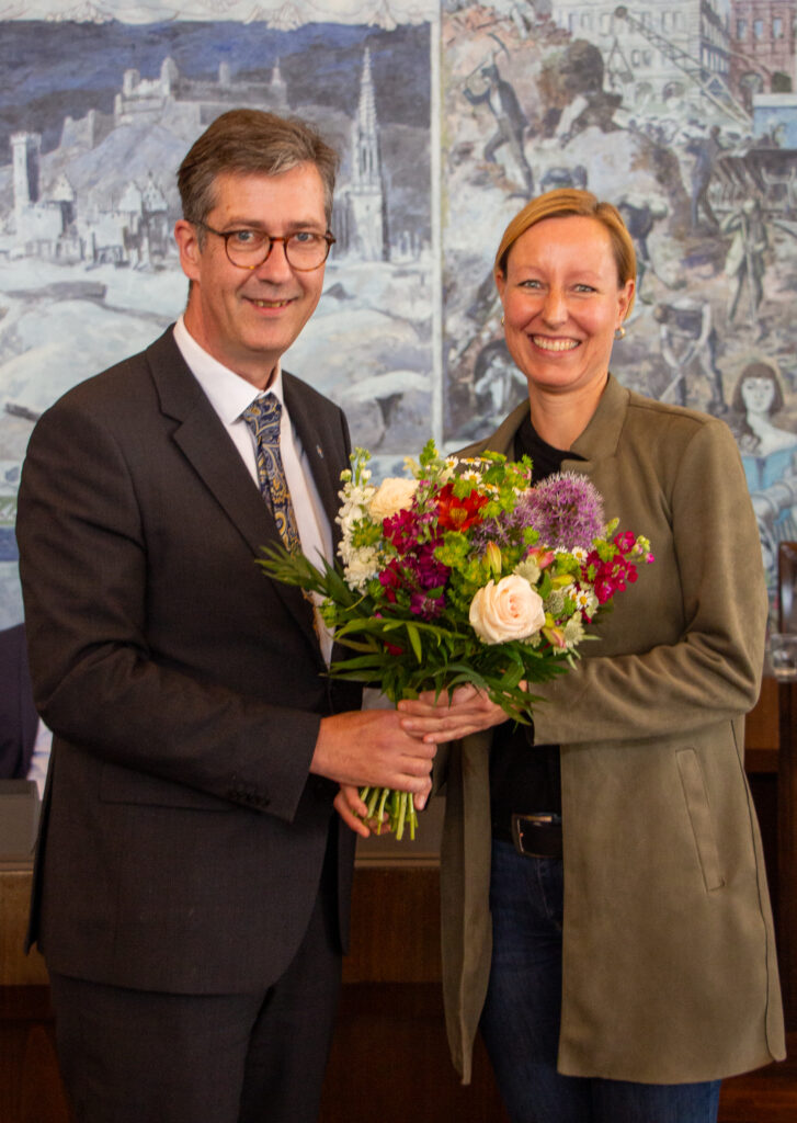 Nachfolge von Dr. Hülya Düber: | Aytürk - Avrupalı Türklerin Haber Sitesi